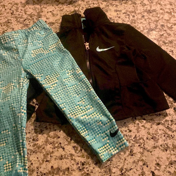 Nike | Matching Sets | 2 Pc | Poshmark